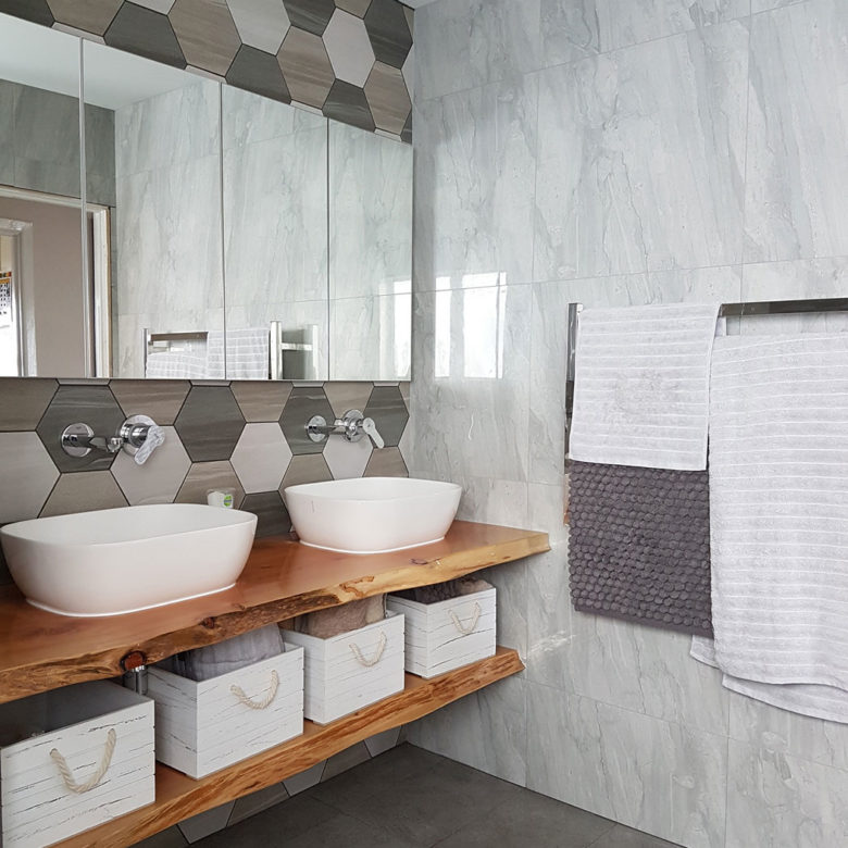 Toptile Bathrooms for Tiles & Bathroom Wares - Showcase