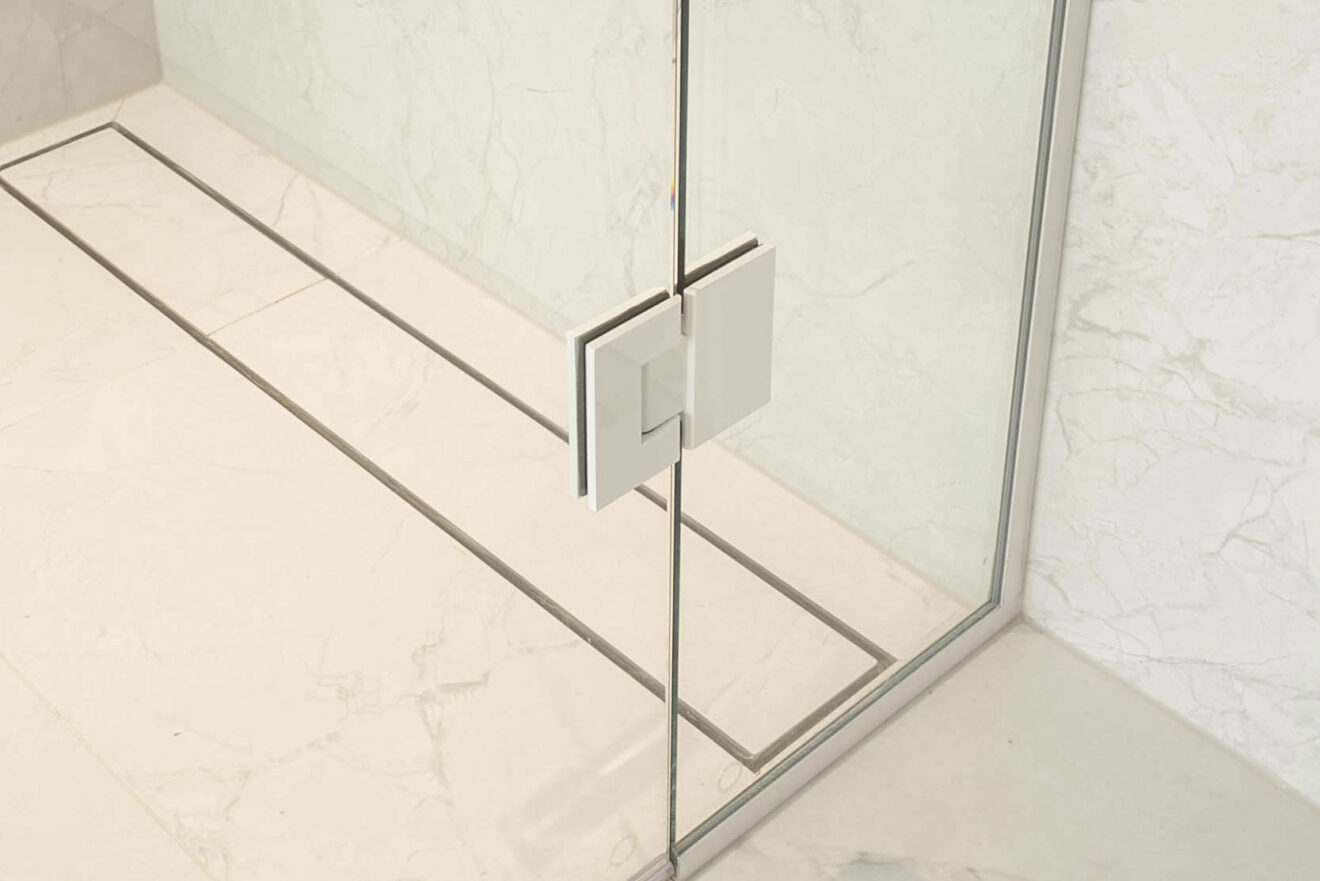 Frameless Shower Swing Door 900x900 | Price Includes Material, Delivery ...