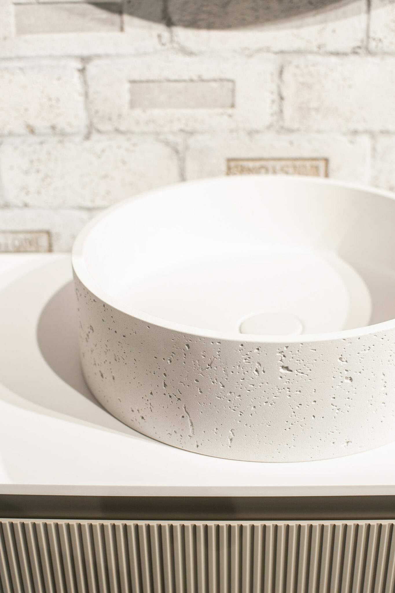 ARUVO™ ACOVI Concrete Travertine Countertop Basin | Matte White ...