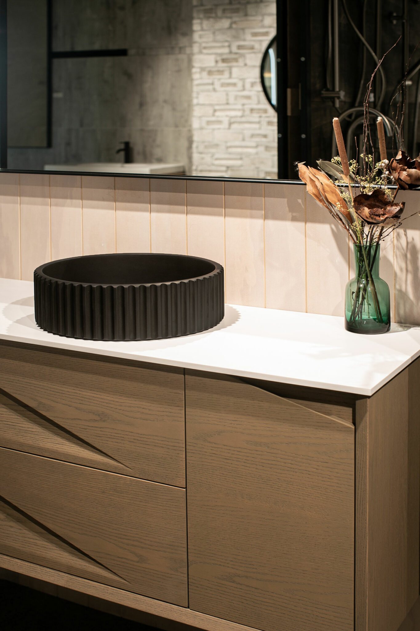 ARUVO™ PLINTH Concrete Countertop Basin | Matte Black - Toptile Bathrooms